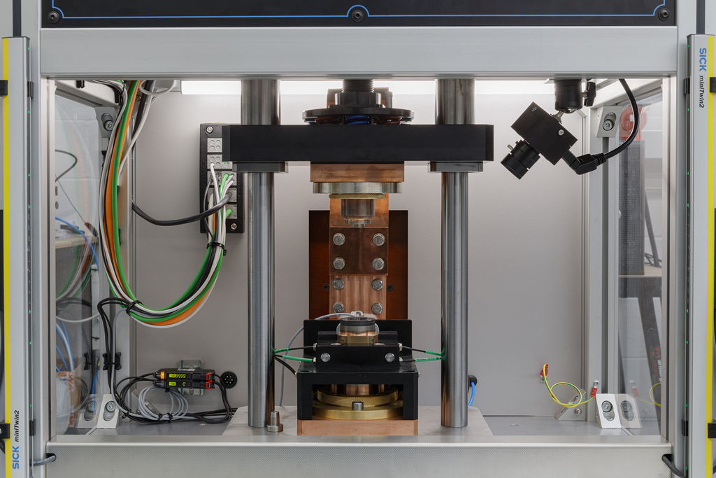 Pyramid > Technologies > Projection Welding